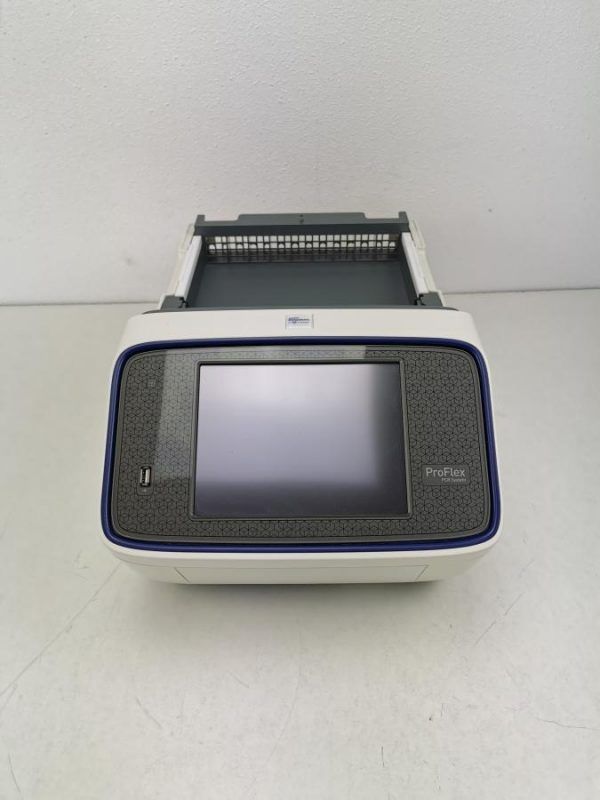 Applied Biosystems ProFlex PCR Thermal Cycler System Base | LabX.com