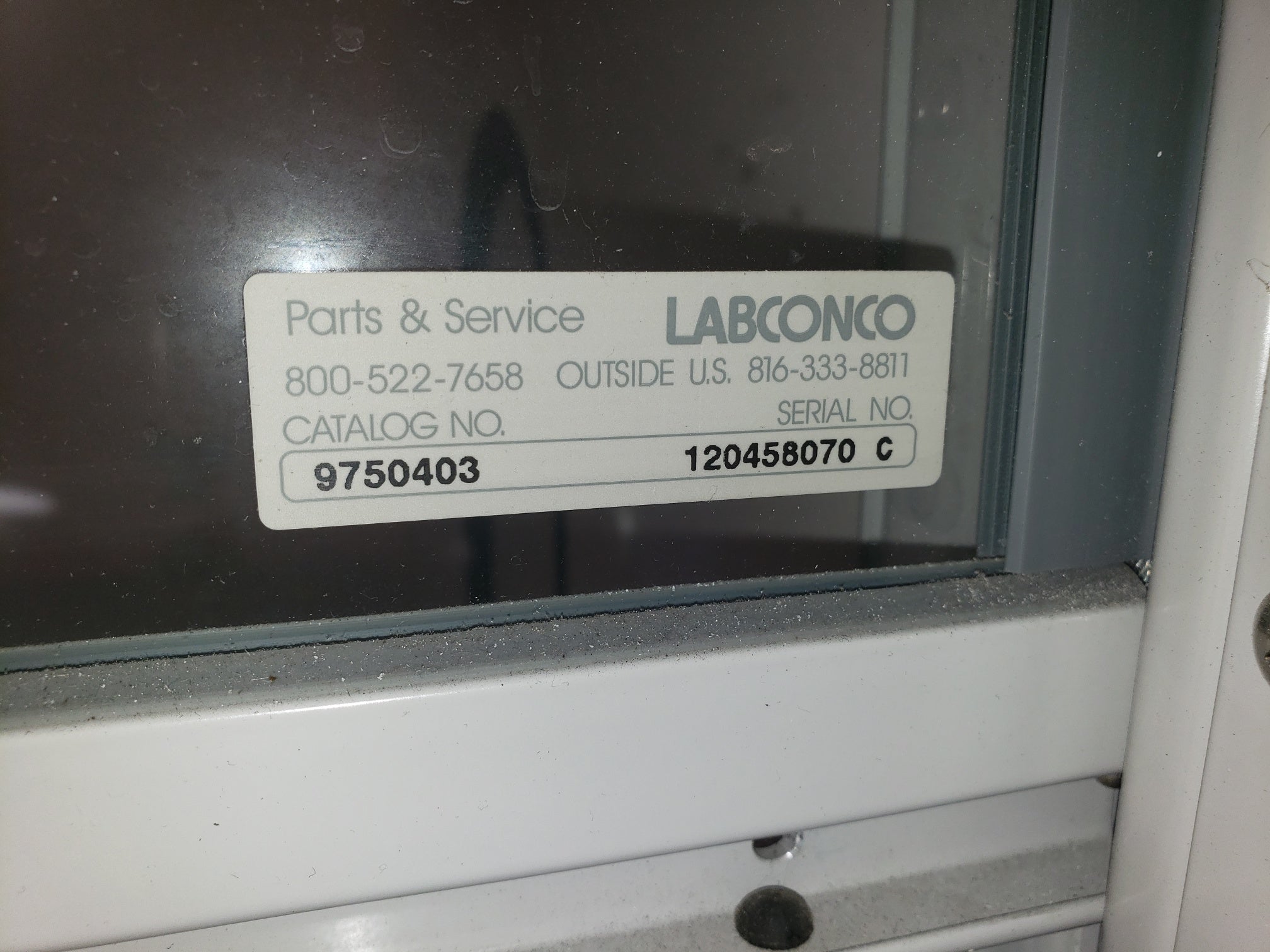 Labconco Protector XL 4 foot benchtop fume hood package (Extra depth ...