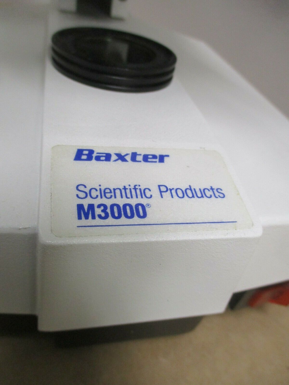 Baxter M3000 Medical, Laboratory Microscope, 4 Obj | LabX.com