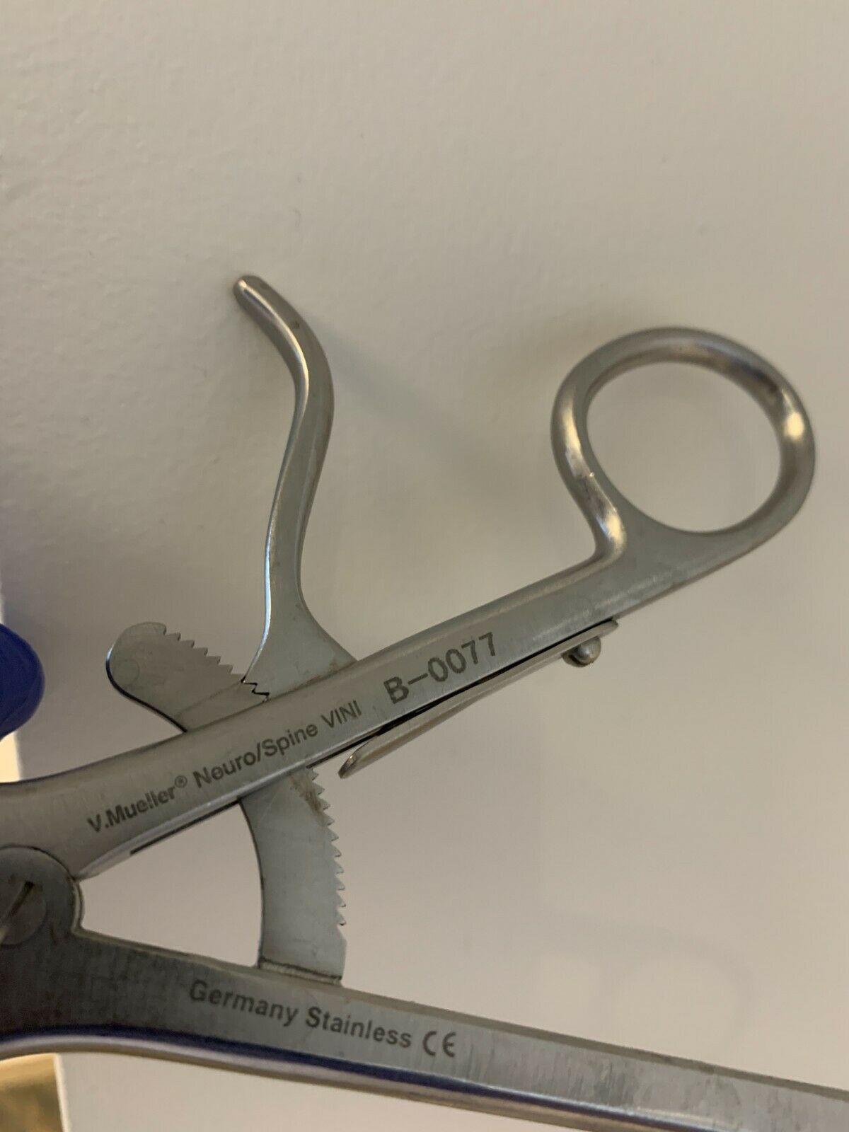 V. Mueller B-0077 Gelpi Neuro/Spine Retractor | LabX.com