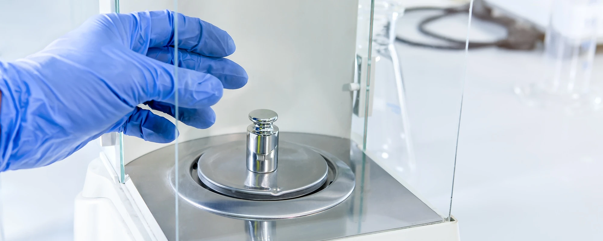 Key Performance Metrics to Consider When Purchasing a Laboratory Balance