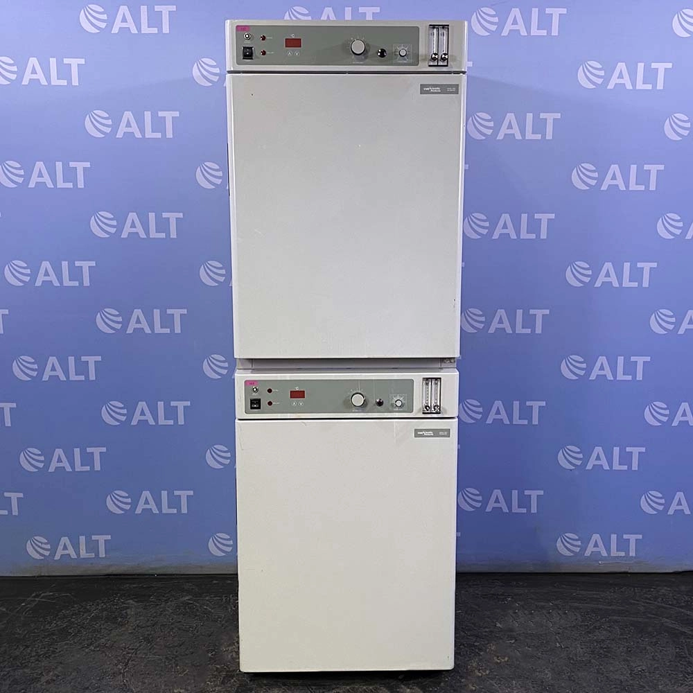 VWR / Sheldon Dual Stack Air Jacket Continuous Flow CO2 Incubator ...