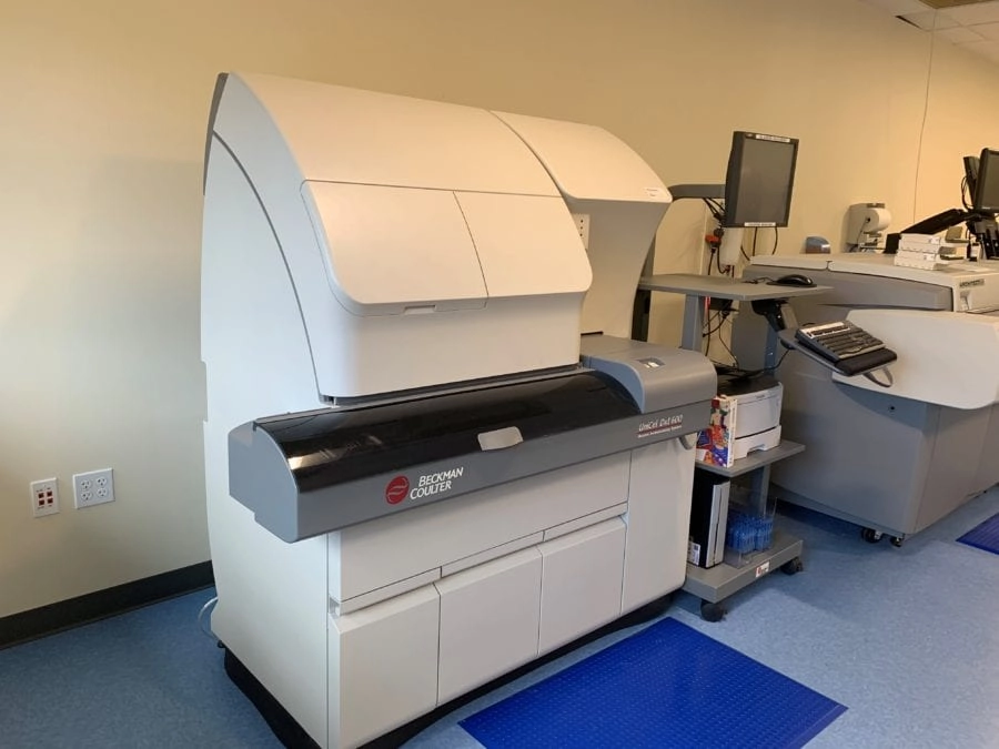 Beckman Coulter UniCel DxI 800 For Sale