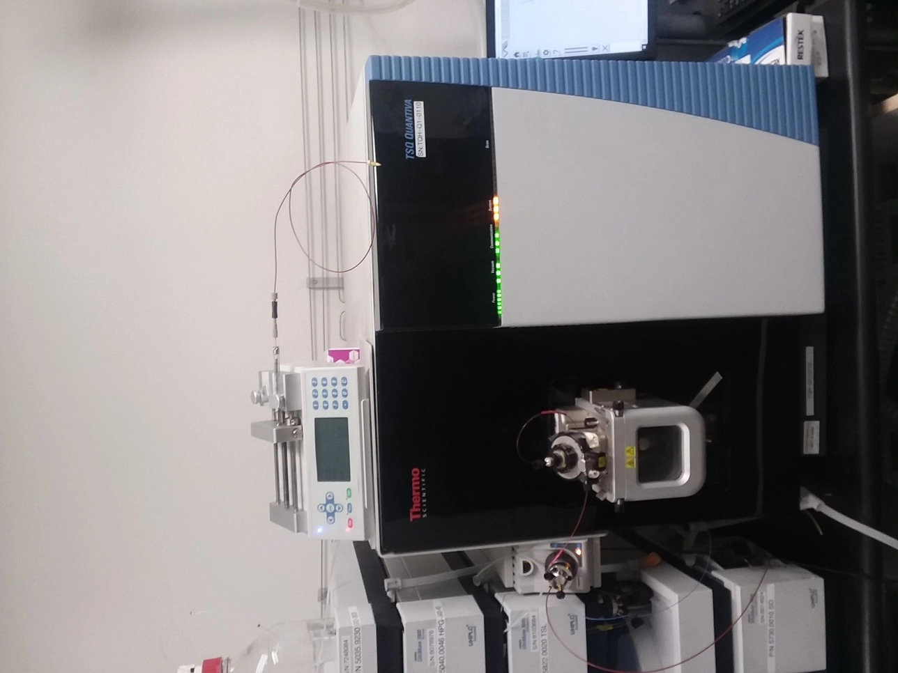 Thermo Scientific TSQ Quantiva LC-MS/MS | LabX.com