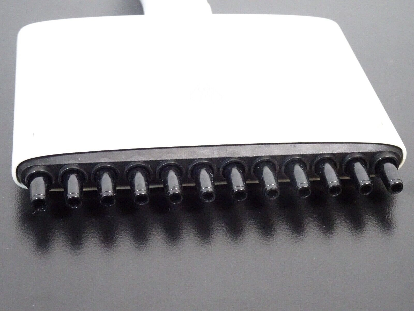 Sartorius Picus® 300 12-Channel Electronic Pipette | LabX.com