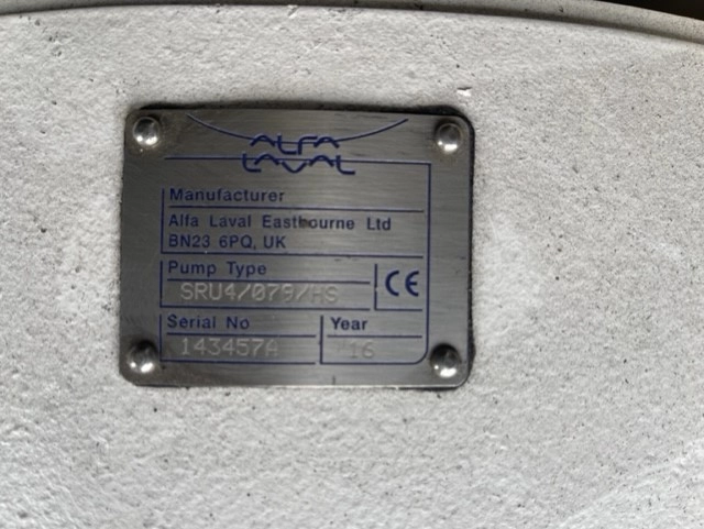 Alfa Laval Flow rotary lobe positive displacement pump SRU4 | LabX.com