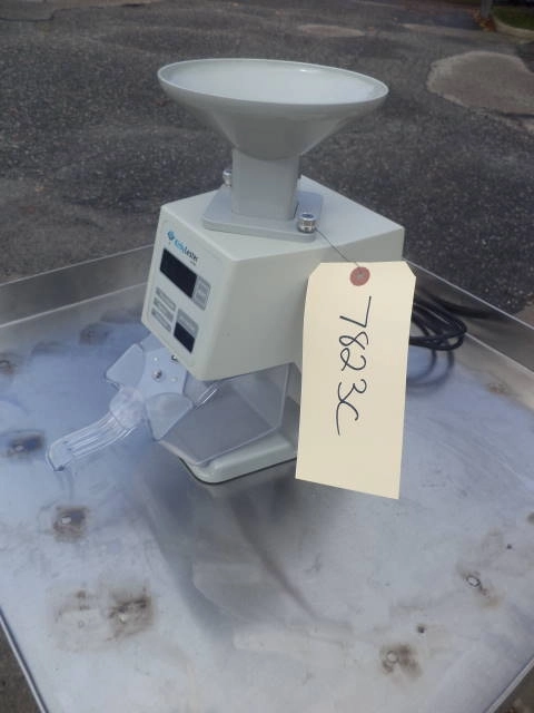 Kirby Lester KL1 Tablet/Capsule counter, single phase | LabX.com