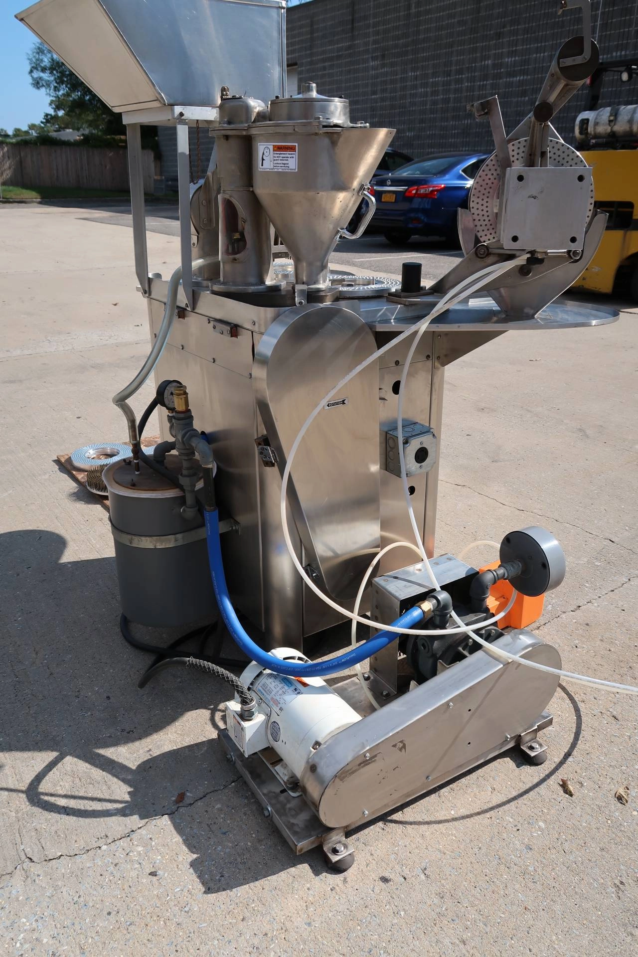 Capsugel Type 8 Semi-Automatic Capsule Filling Machine | LabX.com