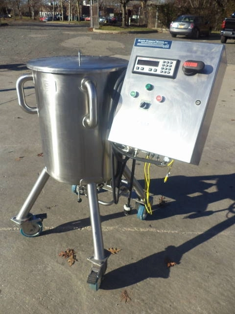 30 Gallon Scott Turbon Mixer, SS vertical tank, Portable | LabX.com