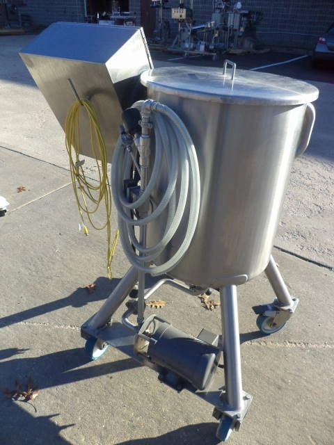 30 Gallon Scott Turbon Mixer, SS vertical tank, Portable | LabX.com