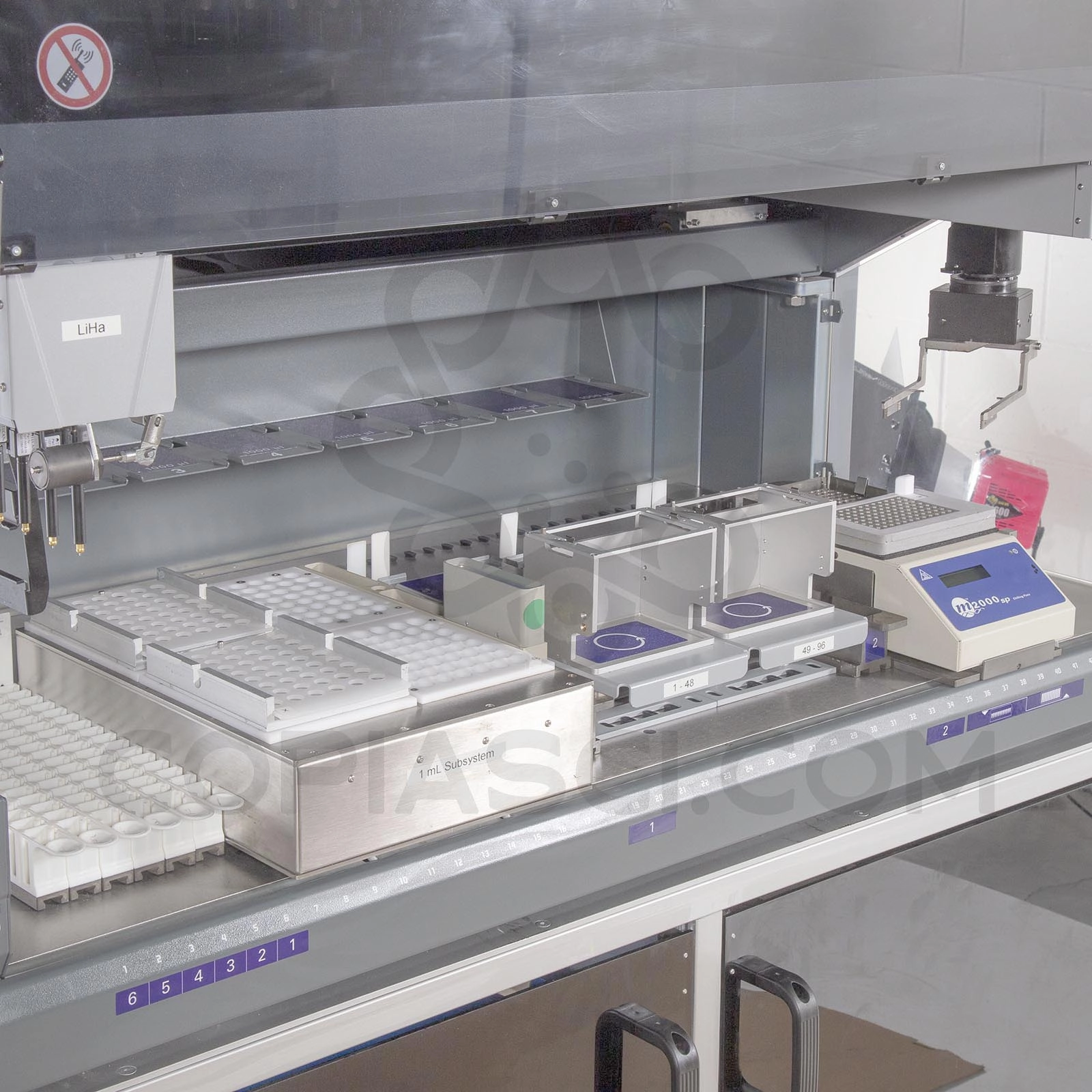 Abbott RealTime System PCR Liquid Handler | LabX.com