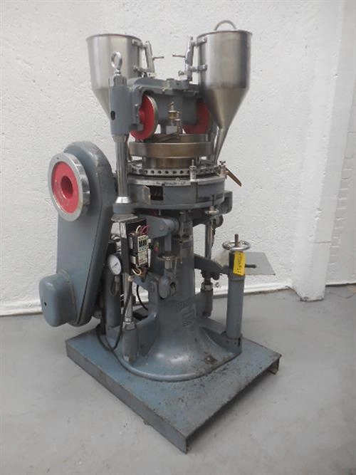 Manesty model BB3B 45 station rotary tablet press | LabX.com