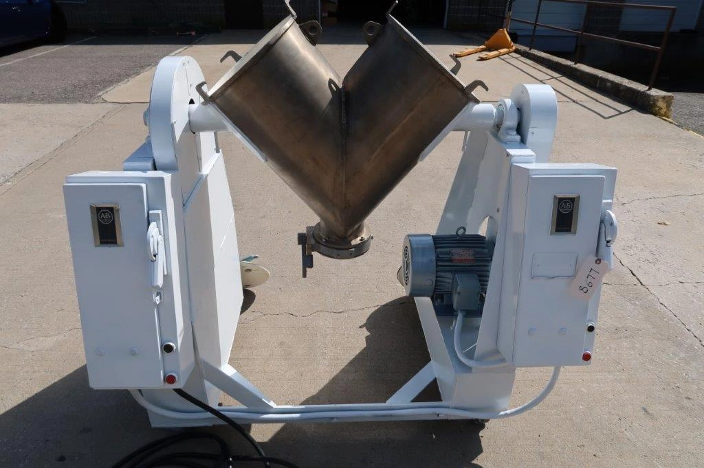 2 Cu. Ft. Patterson Kelly “Liquid Solid” Twin Shell “V” Blender, 150 ...