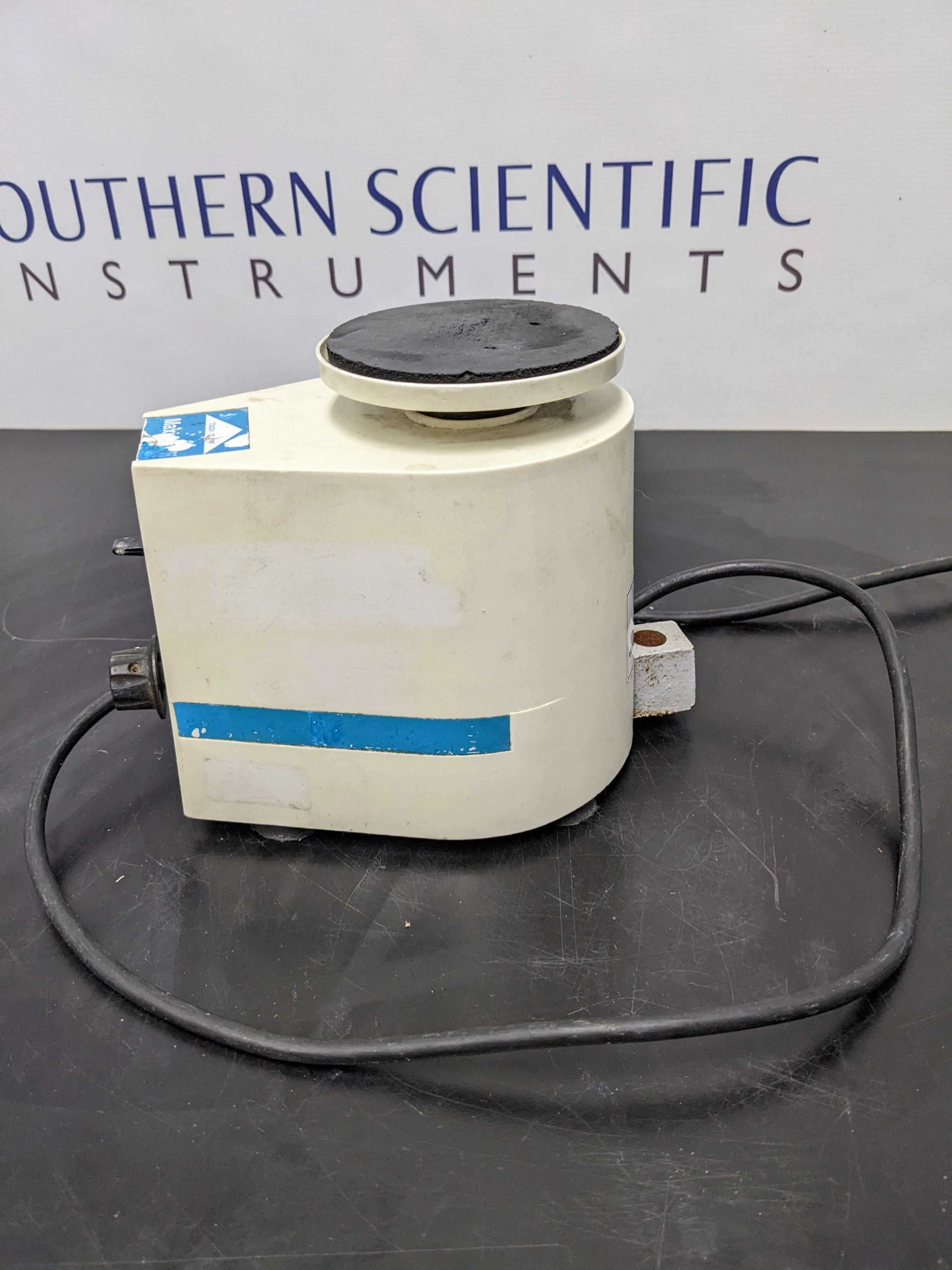 Thermolyne Maxi Mix II Type M37615 vortex Mixer | LabX.com