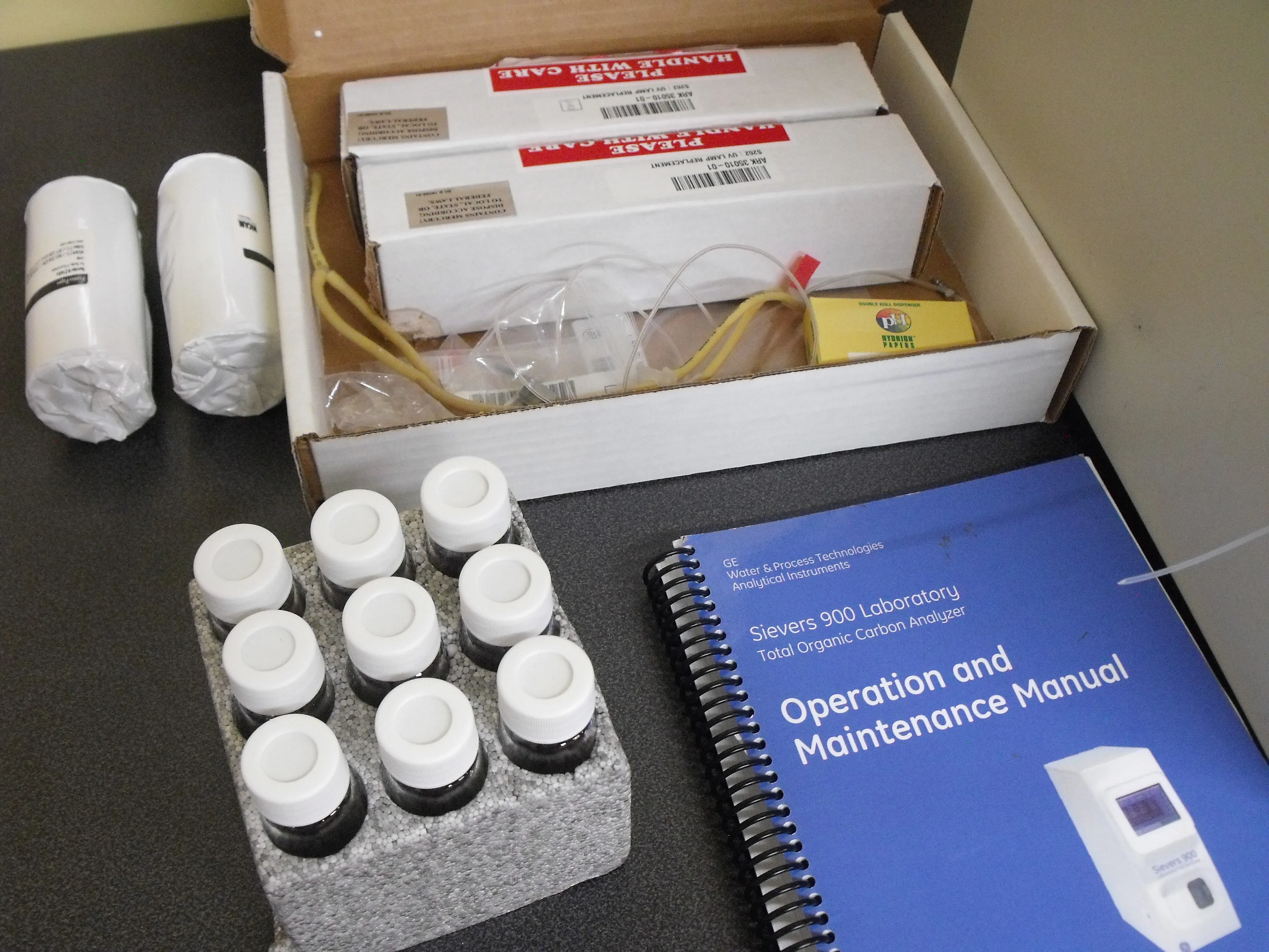 GE SIEVERS SUEZ 900 LABORATORY TOC ANALYZER w/ REAGENTS PRINTER ETC ...