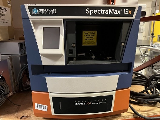 Molecular Devices Spectramax i3X Multimode Microplate Reader | LabX.com