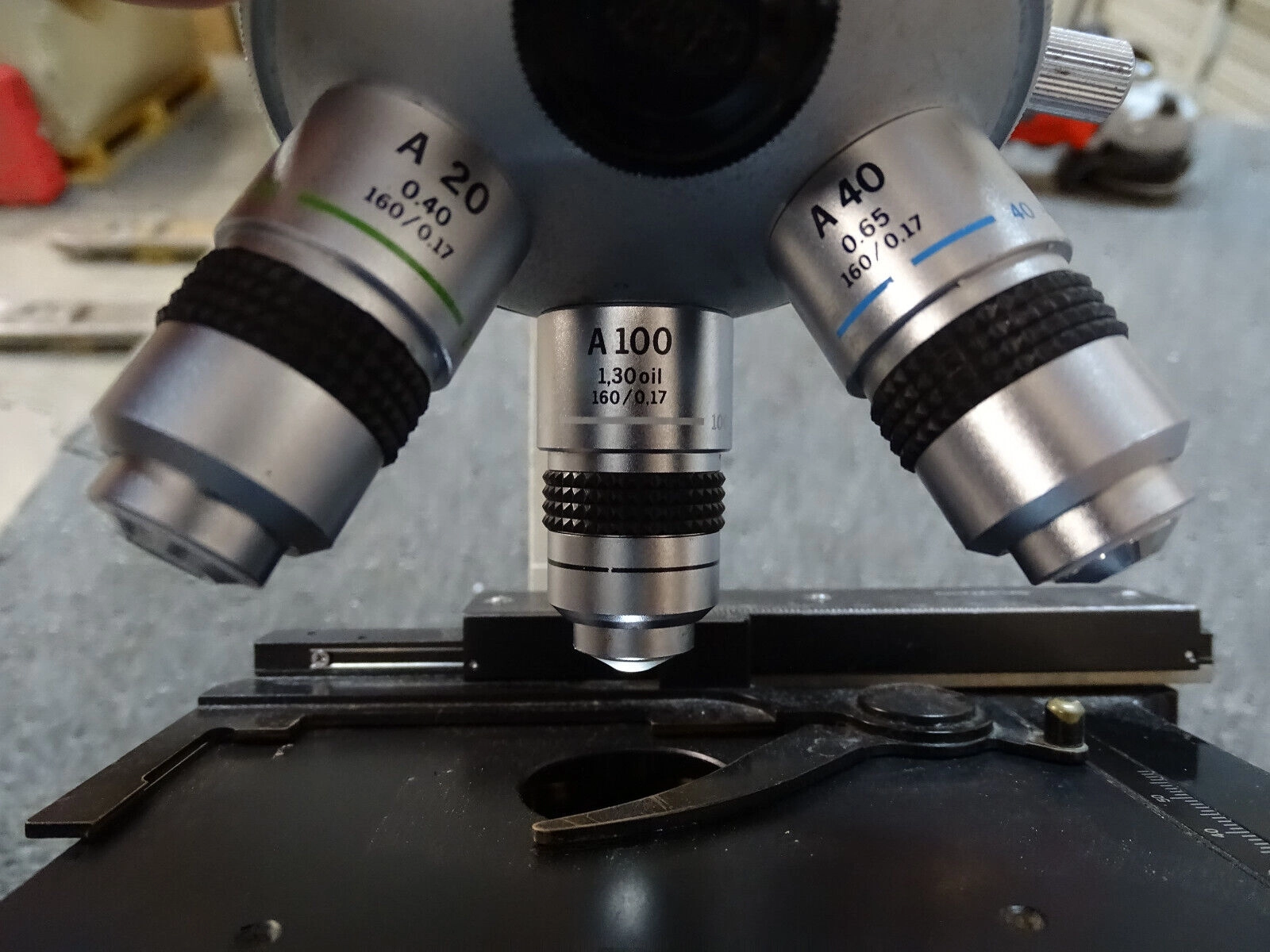 Olympus CH CHBS Microscope w/ 3 Obj CWHK 10 Eyes S | LabX.com