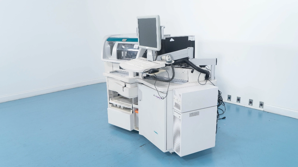 Siemens ADVIA Centaur XP Immunoassay System | LabX.com