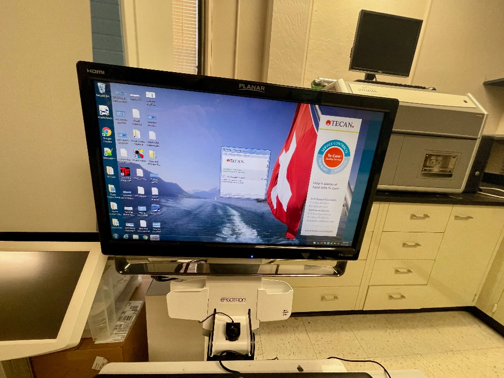 Tecan Fluent 480 Liquid Handler | LabX.com