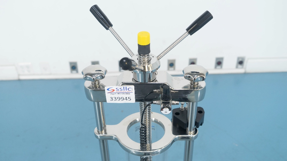 Millipore QuikScale 4 Liter Chromatography Column | LabX.com