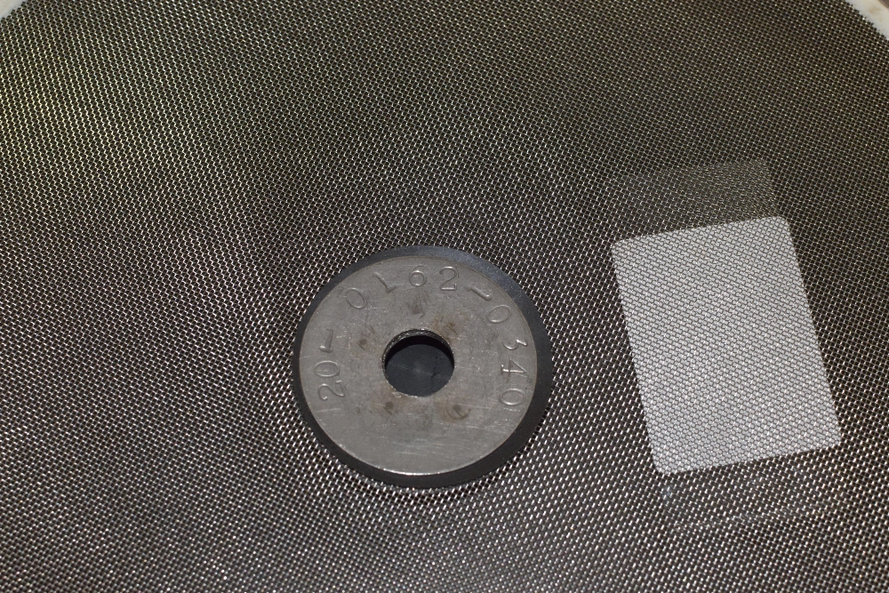 Sweco Sieve Screen | LabX.com