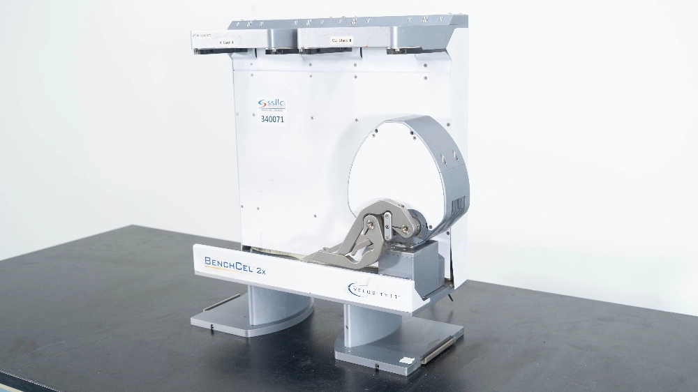 Velocity 11 BenchCel 2x Microplate Handler | LabX.com