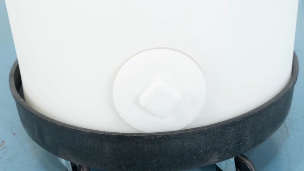 Thermo Scientific 100L HyPerforma DS 300 Drum w/ Dolly | LabX.com