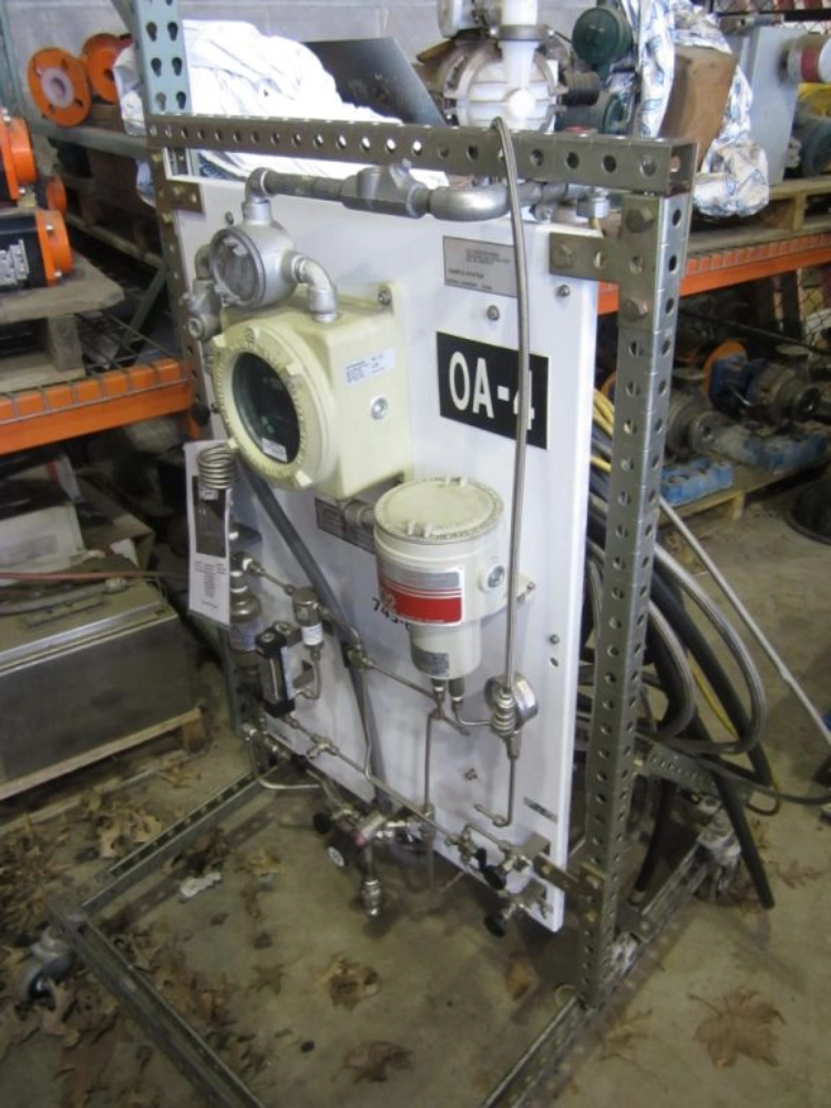 Panametrics Oxygen Analyzer Sample System | LabX.com