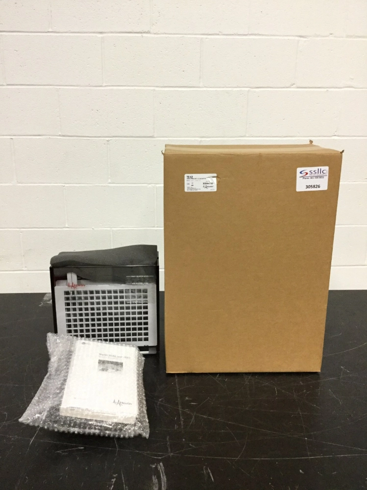 Hoefer TE42 Electrophoresis Transphor Unit +2 Cassettes | LabX.com
