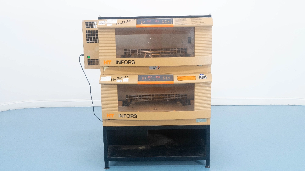 Sanyo Incu-Safe Double Stack CO2 Incubator | LabX.com