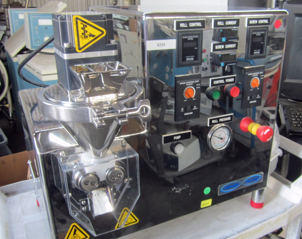 Freund-Vector TFC-220 Roll Compactor For Sale