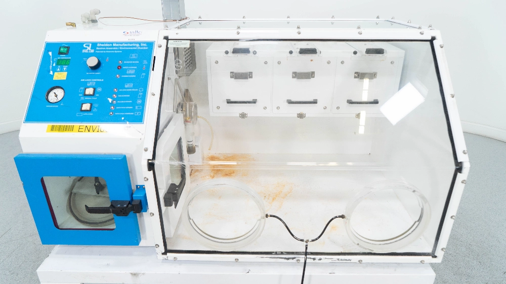 Sheldon BAC I Bactron Anaerobic / Environmental Chamber | LabX.com
