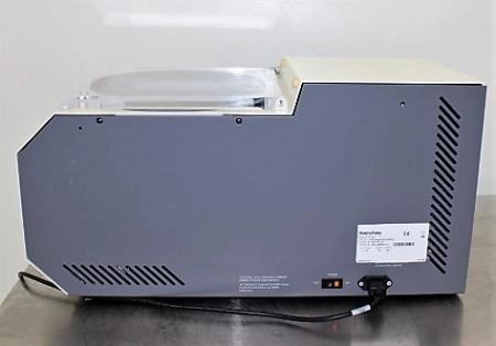 Thermo Scientific Savant DNA 120 SpeedVac Concentrator | LabX.com