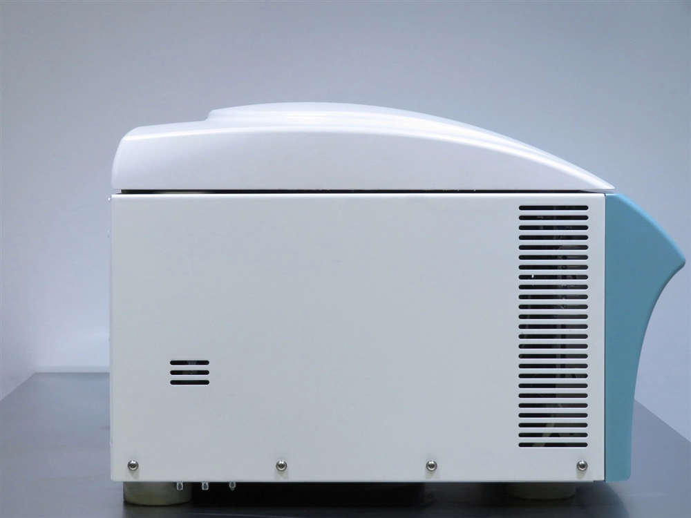 Hettich Rotina 380 Benchtop Centrifuge | LabX.com