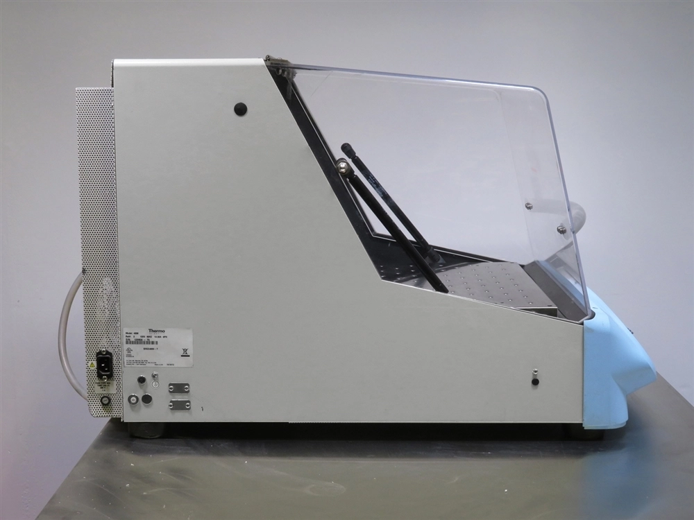 Thermo Scientific MaxQ 4000 Orbital Incubator Shaker | LabX.com