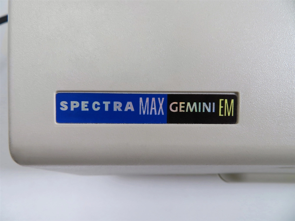 Molecular Devices Spectramax Gemini EM Microplate Reader | LabX.com
