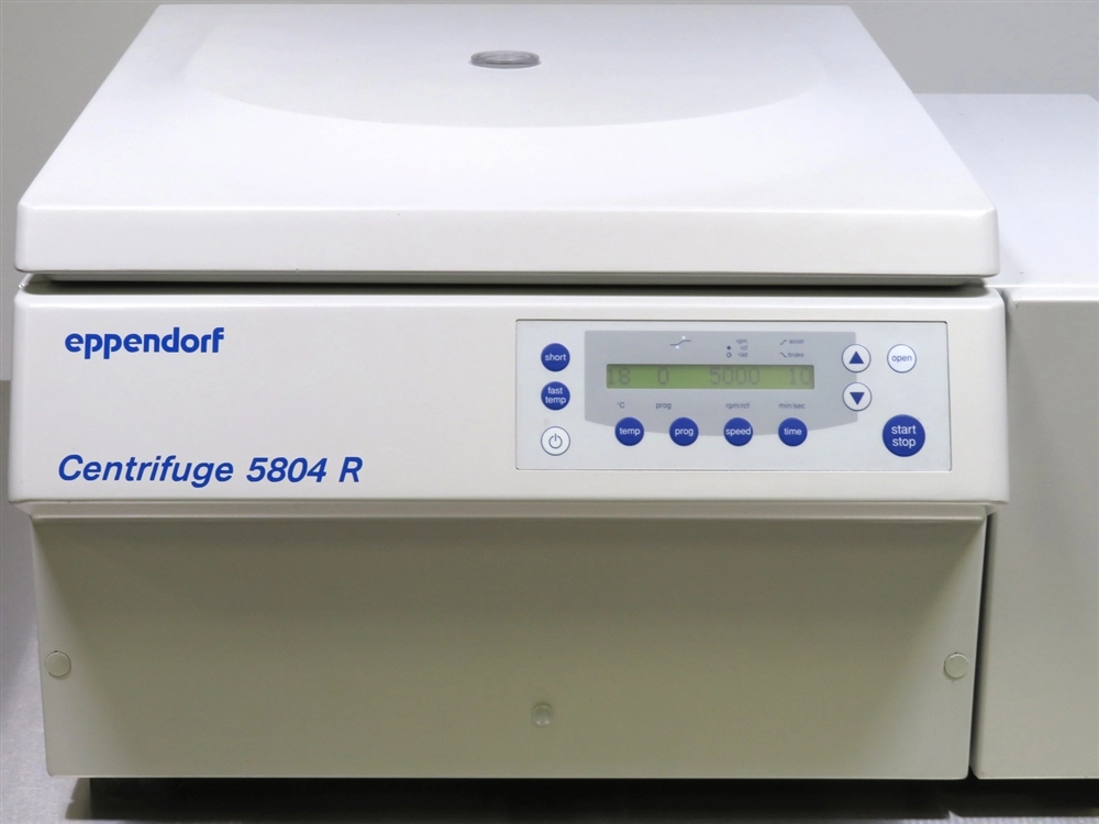 Eppendorf 5804R Refrigerated Centrifuge | LabX.com