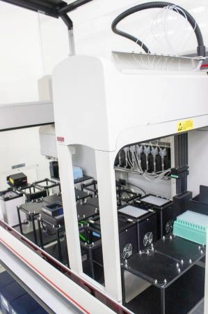 Beckman Coulter Biomek FX Automated Liquid Handler System 717013 | LabX.com