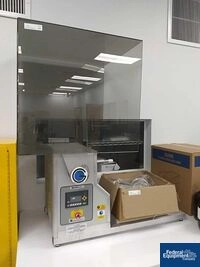 4 Quart GlobePharma MaxiBlend MB-IVV Twin Shell Blender | LabX.com