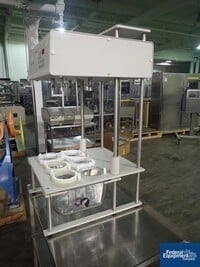 Vankel VK 7000 Dissolution Tester | LabX.com