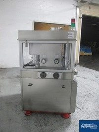 Cadmach CSI-670 Tablet Press, 61 Station | LabX.com