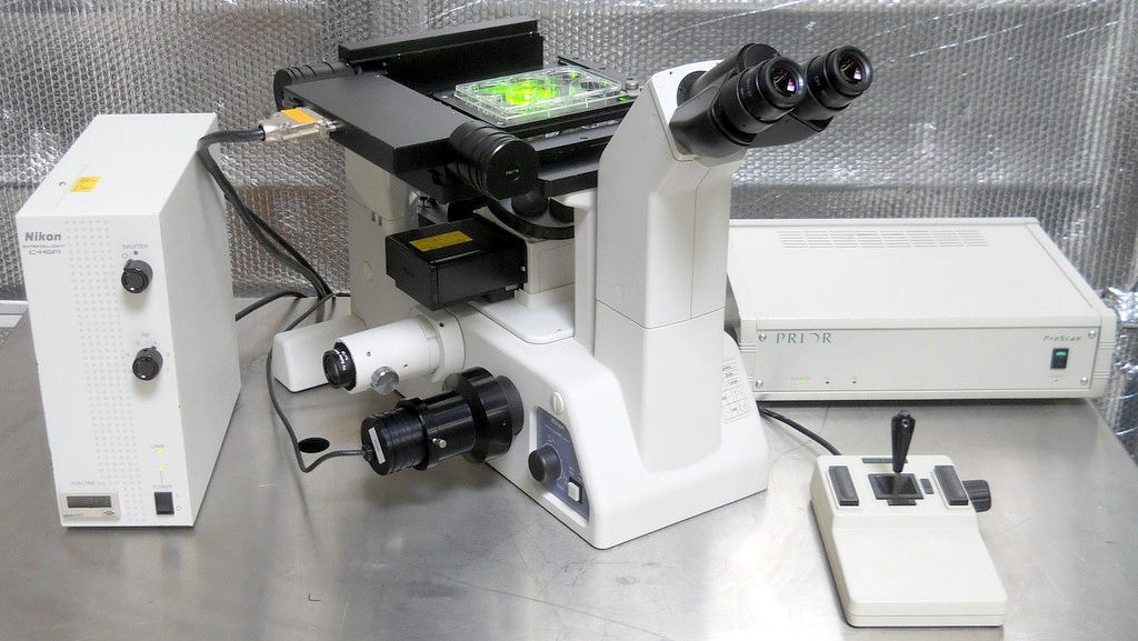 Nikon Eclipse TE200 Inverted Fluorescence Research Microscope | LabX.com