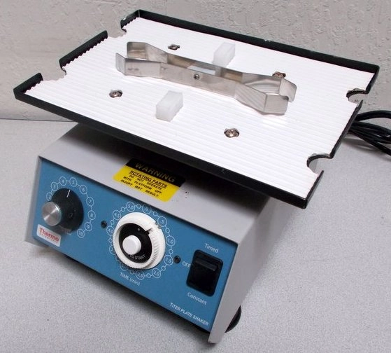 Thermo 4625 Titer Plate Shaker | LabX.com