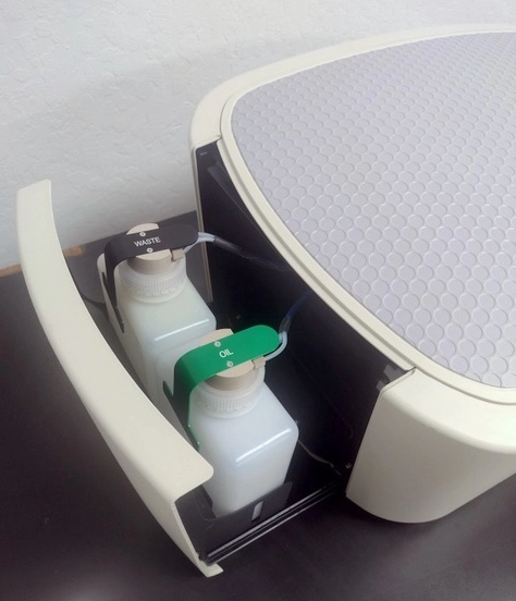 Bio-Rad QX200 Droplet Reader | LabX.com