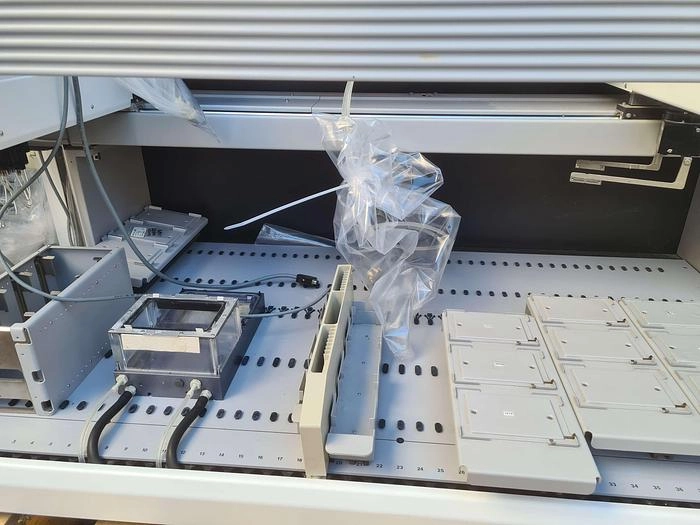 Tecan Genesis Workstation Liquid Handler | LabX.com