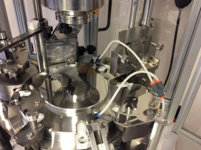 Dott Bonapace IN-CAP Capsule Filler | LabX.com