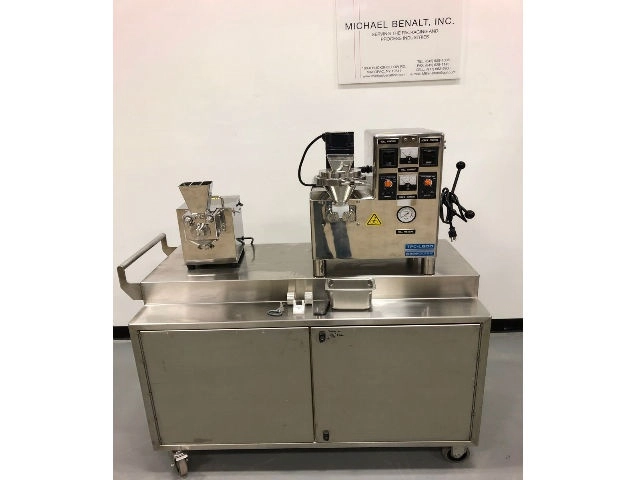 Vector TF-Labo Roller Compactor with Oscillator | LabX.com