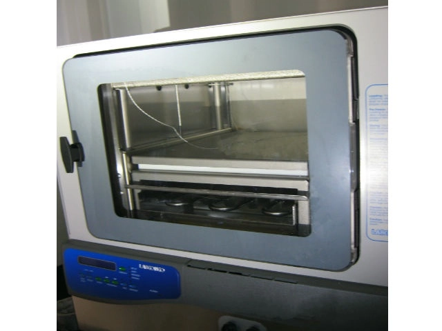 Labconco Triad Lyophilizer | LabX.com