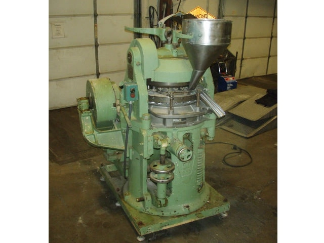 Stokes DD2 Tablet Press | LabX.com