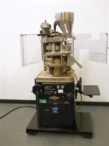 Manesty Betapress Tablet Press | LabX.com